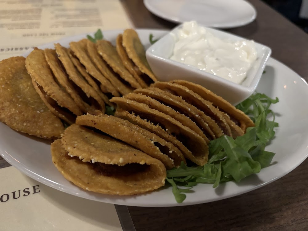 7 Twelve Table and Taphouse - Restaurant in Pennsylvania State - Website