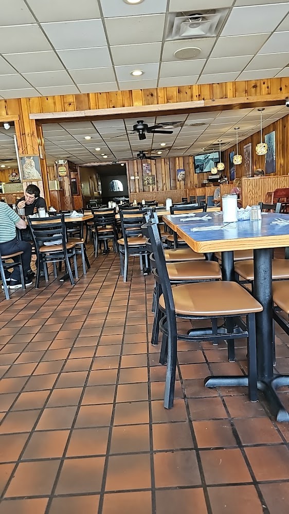 Blue Ribbon Smokehouse Restaurant & Bakery - Barbecue restaurant in ...