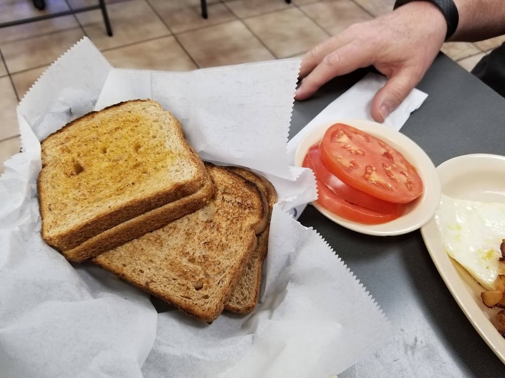 Southern Lunch Menu (Updated 04/2026)