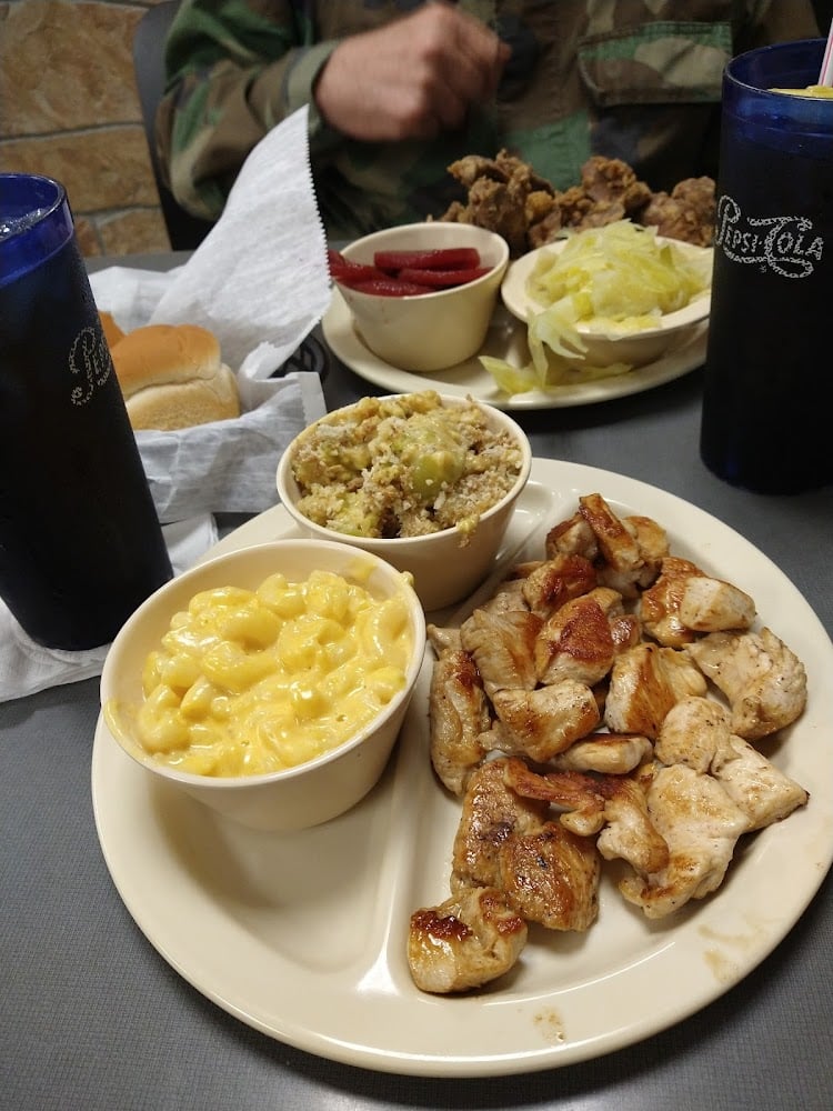 Southern Lunch Menu (Updated 04/2026)