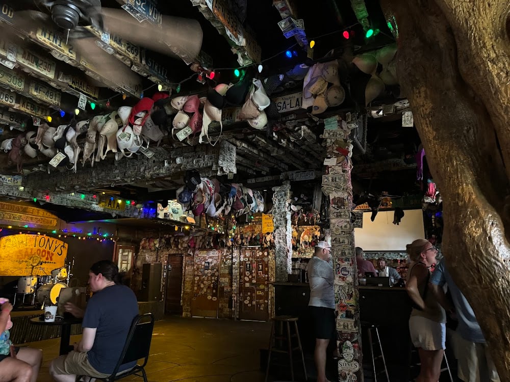 Capt Tony’s Saloon Menu (Updated 05/2026)